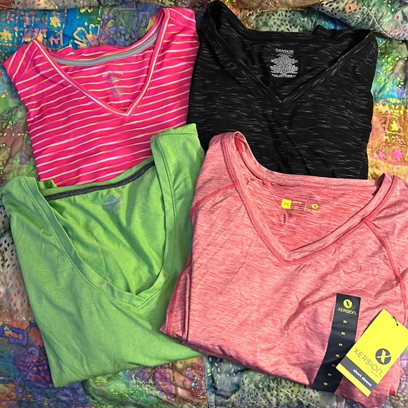 Tops | Super Nice Set Of Like New Ladies Ss Shirts 2x 3x Multi Brands ...